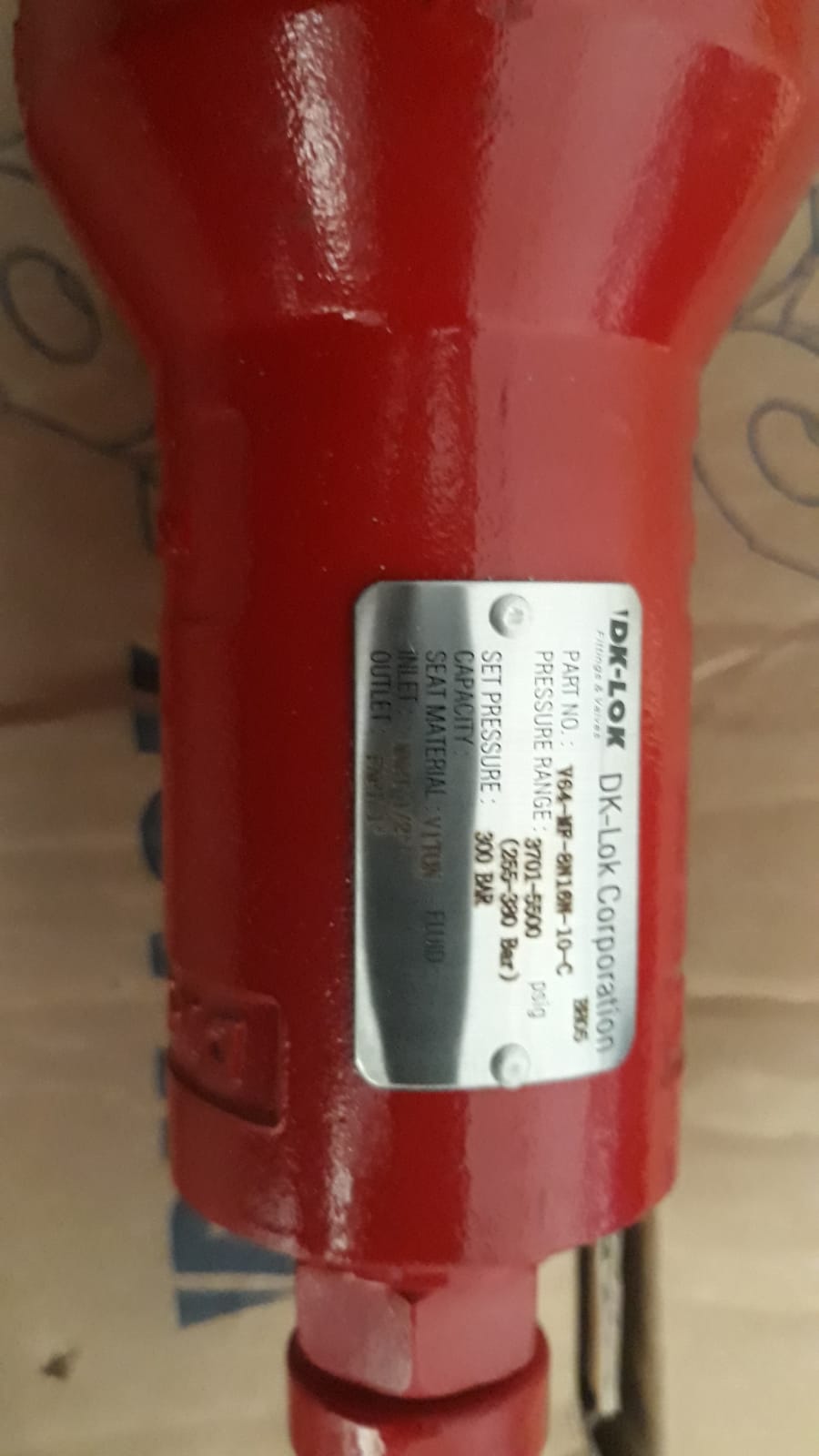 DK-LOK RELIEF SAFETY VALVE P/N : V64-MF-8N16N-10-C | indostartech.co.id